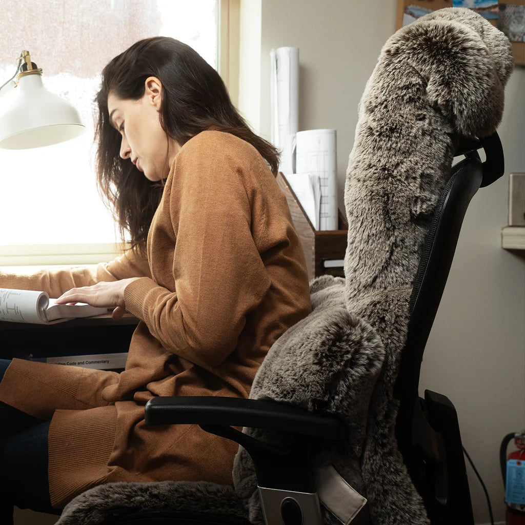 Cold Office: How to Keep You And Your Office Space Warm – Zonli